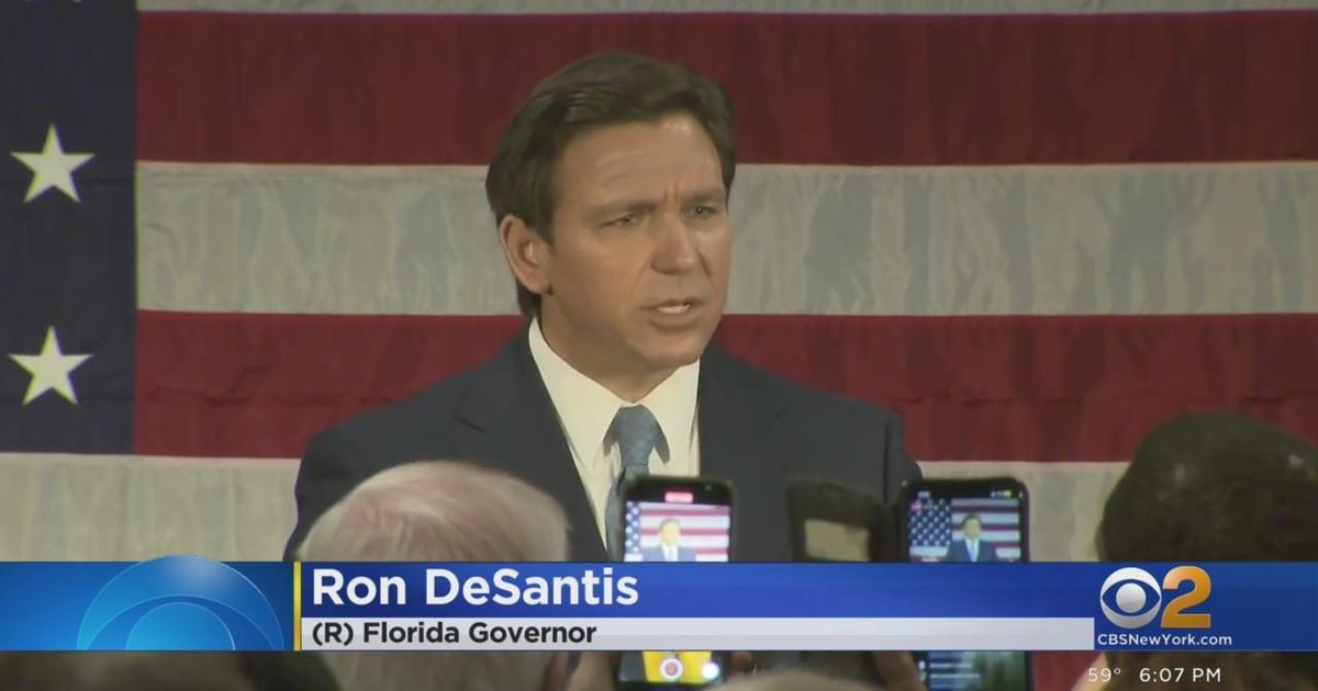 Florida Gov. Ron DeSantis gets warm welcome on Staten Island - CBS New York