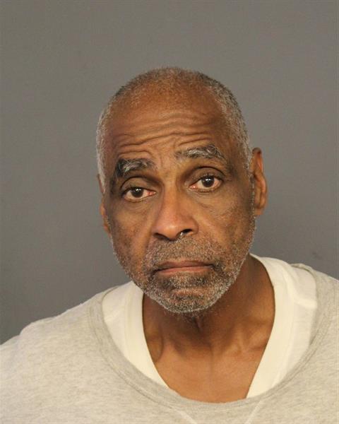 Defendant in cold case homicide extradited to Colorado to face charges - CBS Colorado