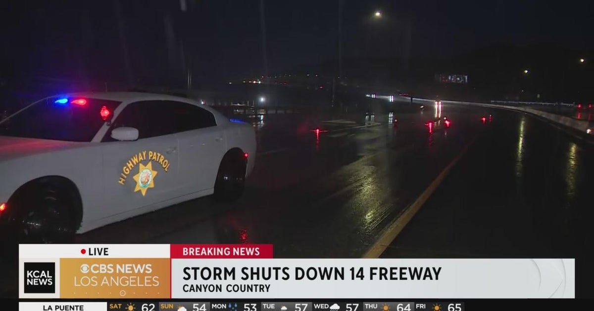 Winter storm shuts down 14 freeway in Canyon Country - CBS Los Angeles