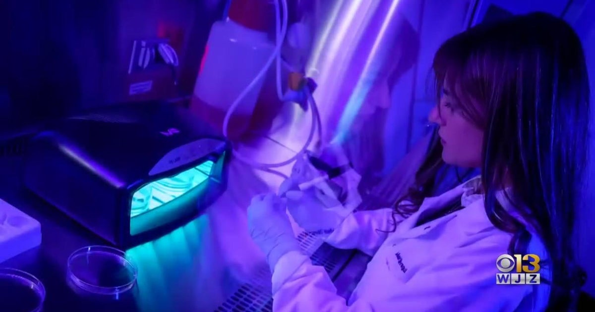 New study shows UV nail dryers could cause serious skin mutations - CBS ...