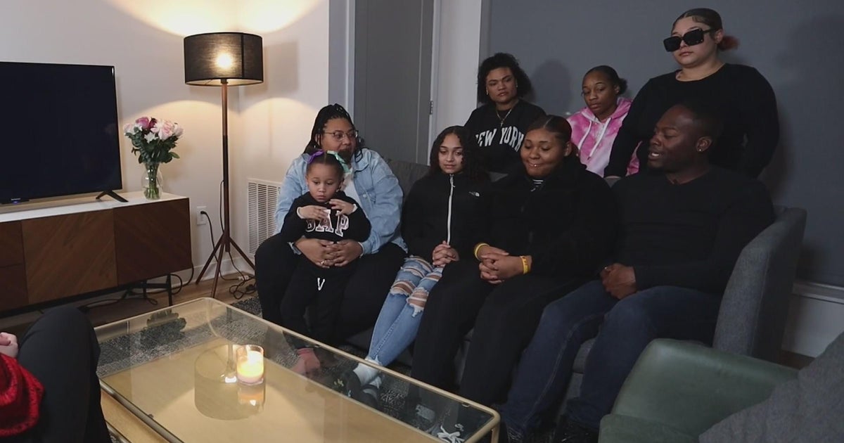 Grieving family shares memories of Larry Jiles Jr., aka Chef Hot Hands ...