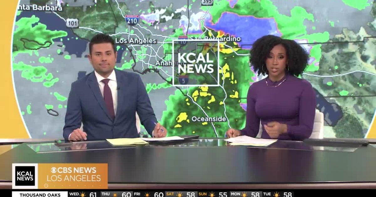 Studio City: Traffic lights dark during power outage - CBS Los Angeles