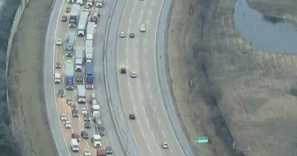 Pedestrian killed in hit-and-run crash on I-294 near Sanders Road - CBS ...