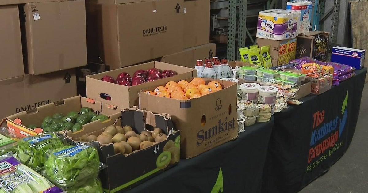 As SNAP benefits are reduced, a massive food giveaway takes place ...