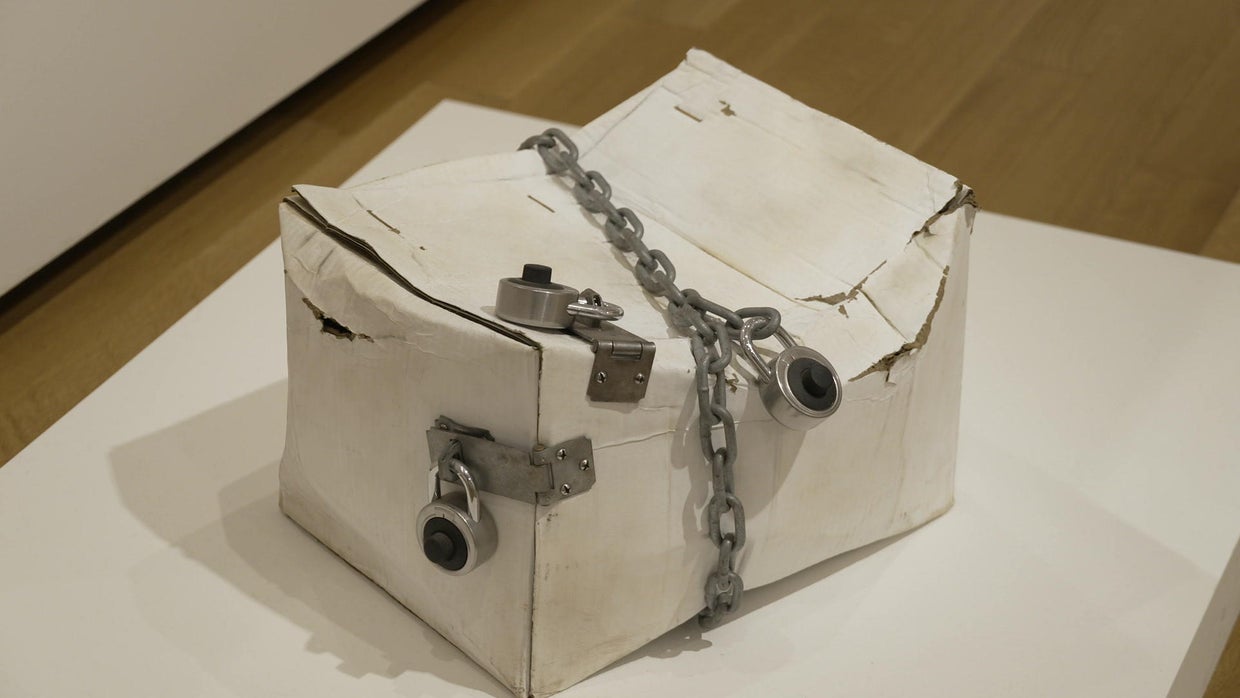 John Waters, connoisseur of quirky art - CBS News