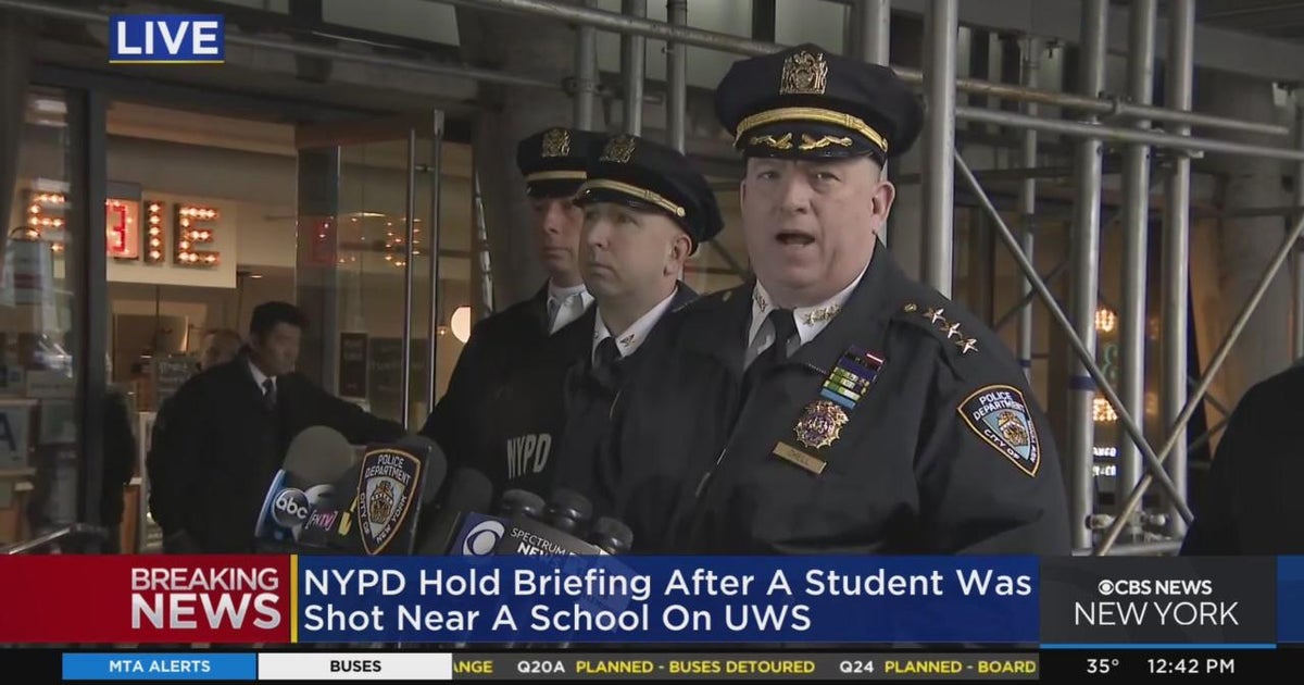 NYPD update after student shot near high school - CBS New York