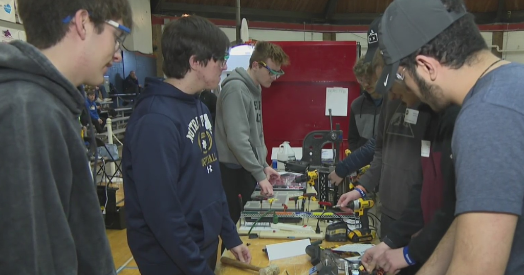 Western Pennsylvania high school students gather at RMU for 'Battle ...