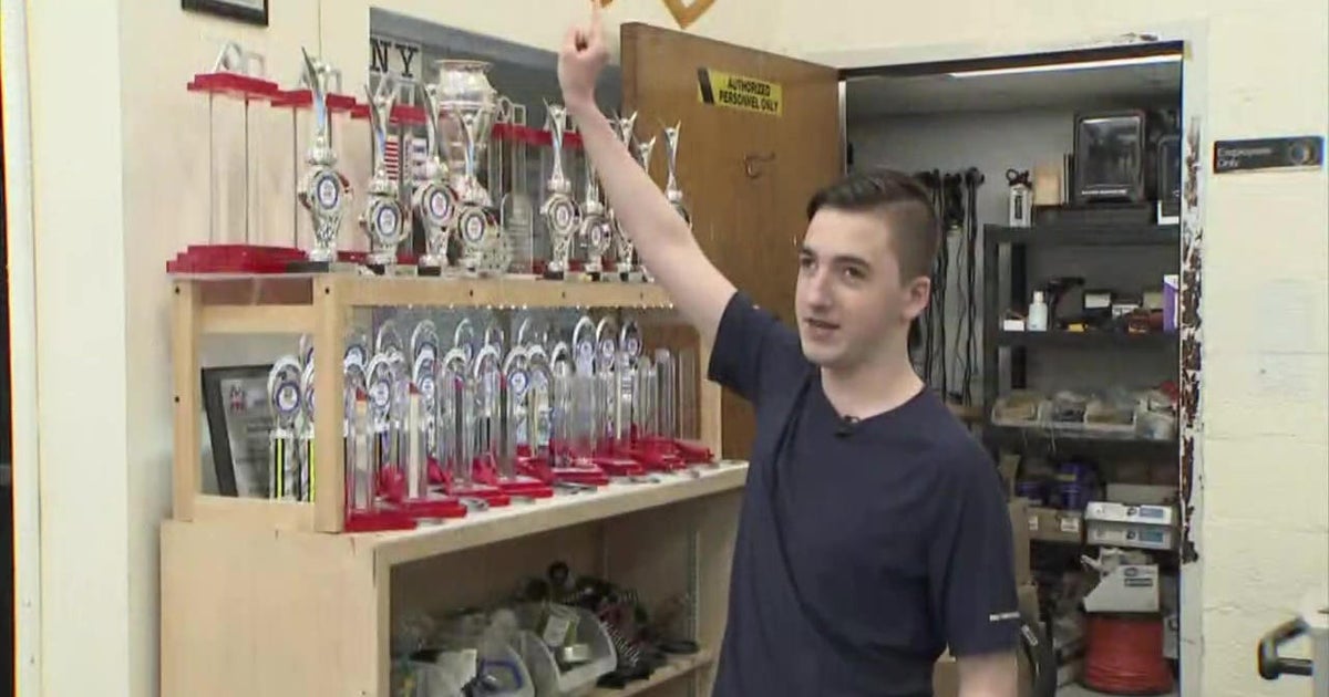 Meet Sean Andrade -- 15-year-old salutatorian of his high school class who has cerebral palsy ...