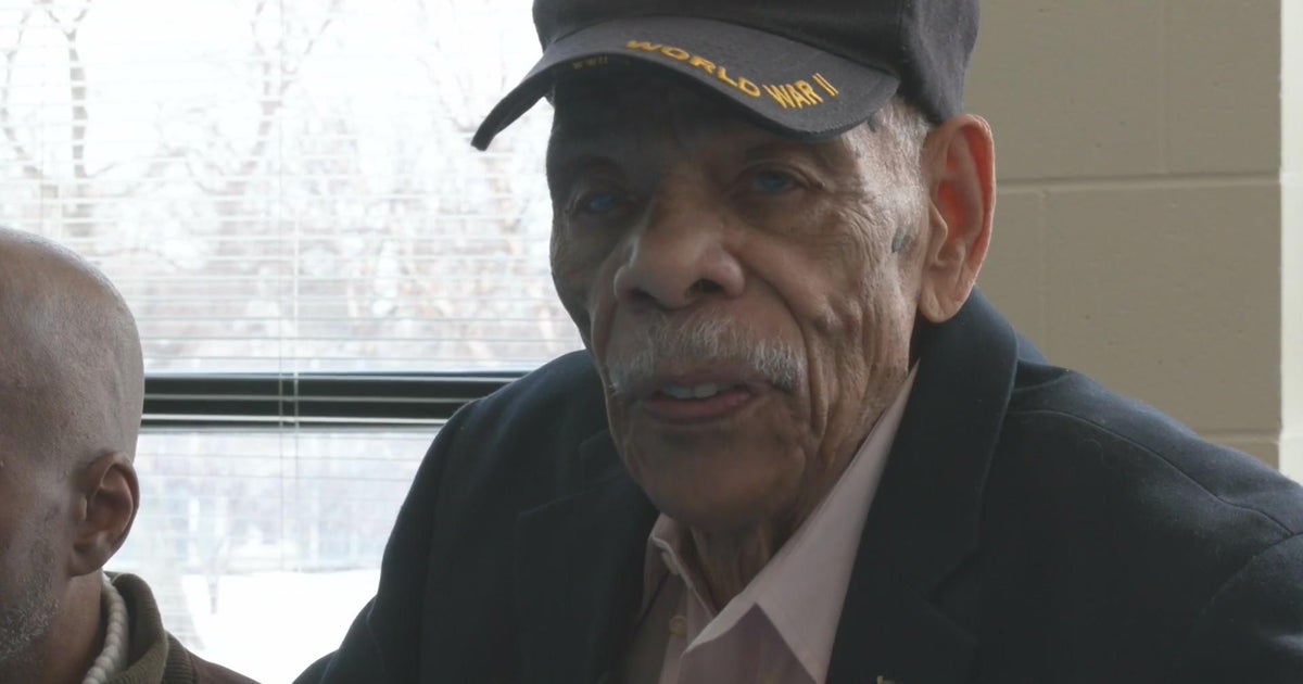 WWII veteran Gordy Kirk turns 100 years old - CBS Minnesota