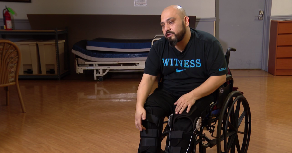 Pizza delivery driver struggles after being shot during robbery - CBS ...