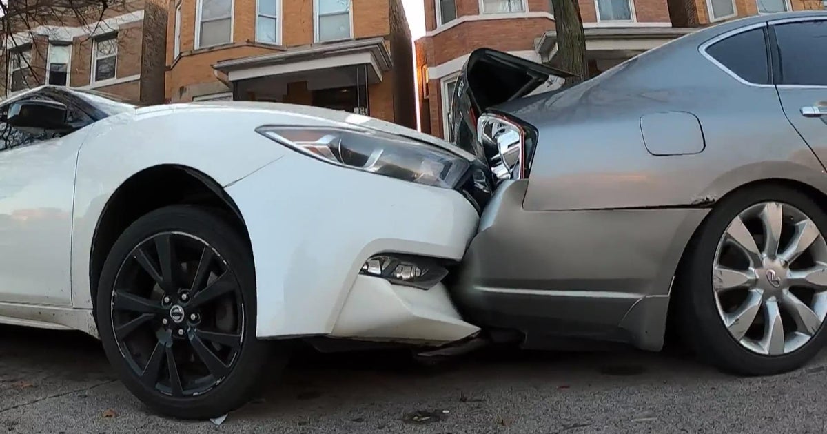 Hit-and-run crash on South Side causes parked car pileup - CBS Chicago