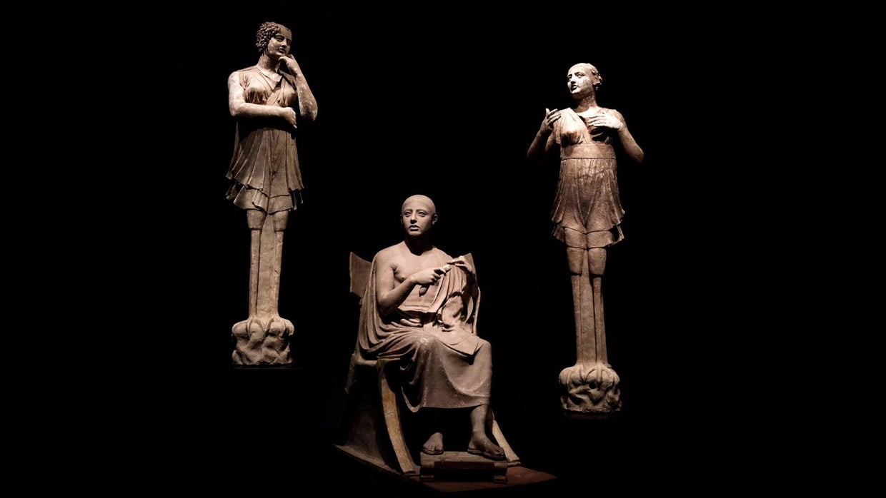 Art repatriation: Fighting traffickers in an illicit global trade - CBS ...