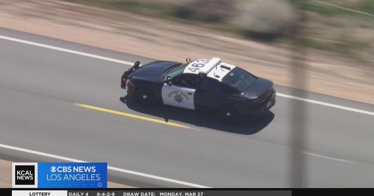 Suspect steals CHP car, leading to Lancaster area pursuit - CBS Los Angeles