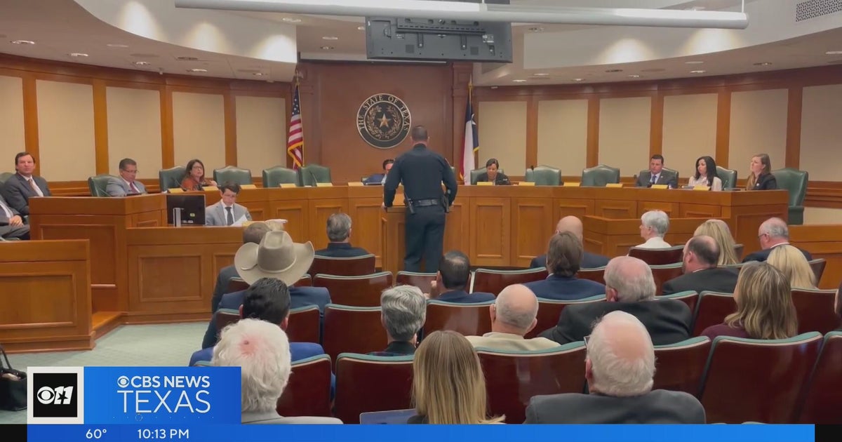 Police from across Texas meet in Austin, showing support for ...
