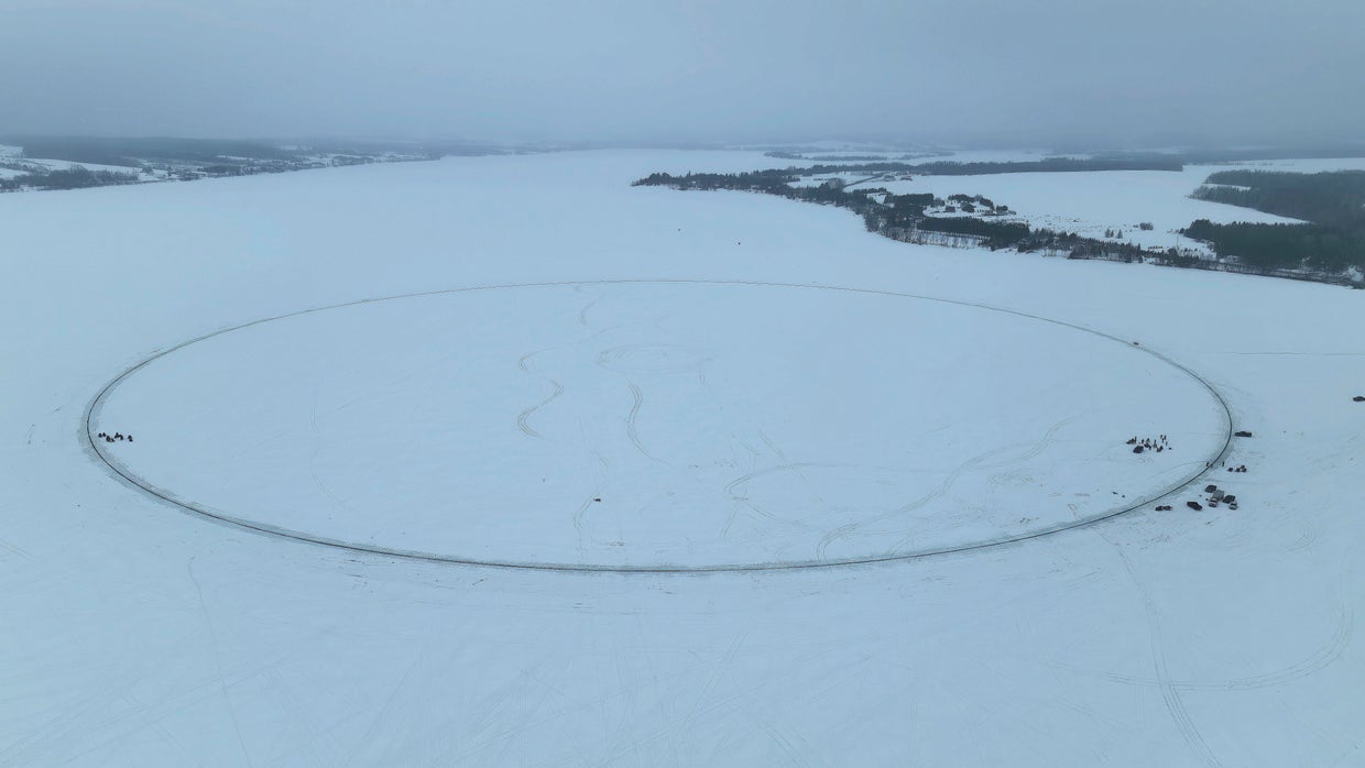 Maine claims biggest ice disk world record at 1,776 feet - CBS Boston