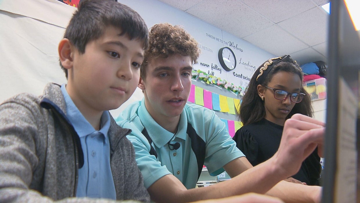 Future Leader sparking joy of coding in elementary school students ...