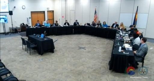 CPW officials meet to complete wolf reintroduction plan - CBS Colorado