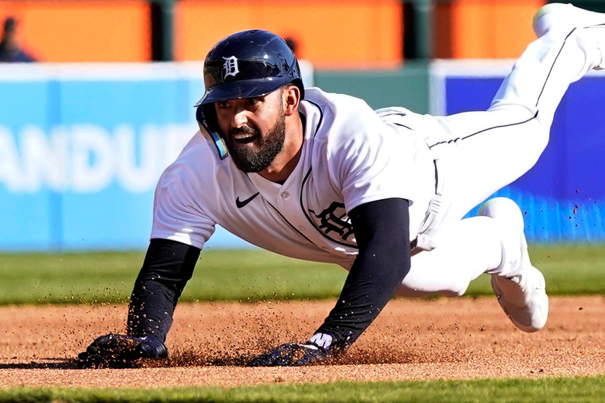Devers homers twice to power Red Sox past Tigers 14-5 - CBS Detroit