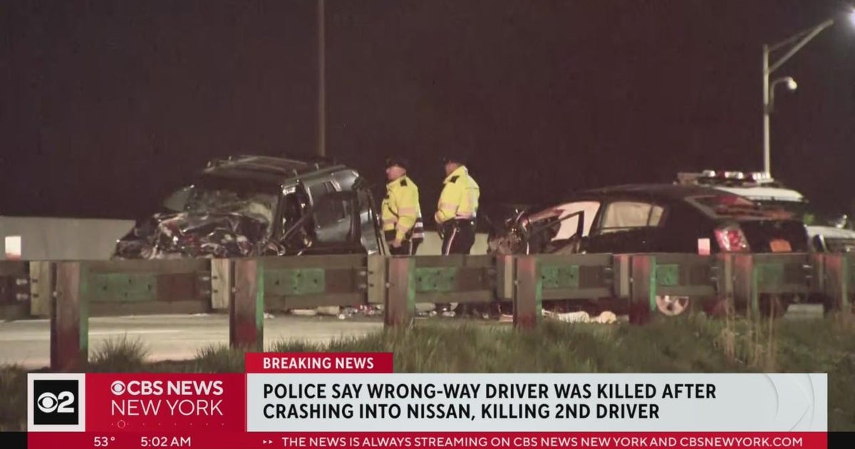 2 drivers killed in wrong-way crash on Belt Parkway - CBS New York