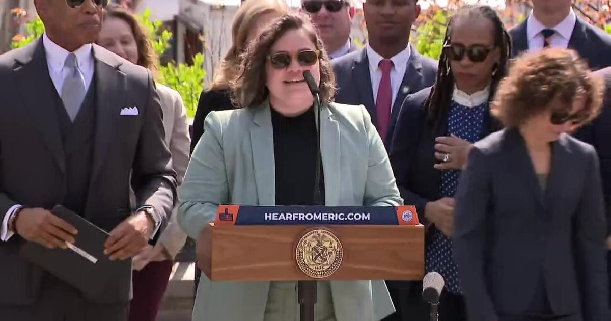 Mayor Eric Adams names Kathleen Corradi new "rat czar" for New York ...
