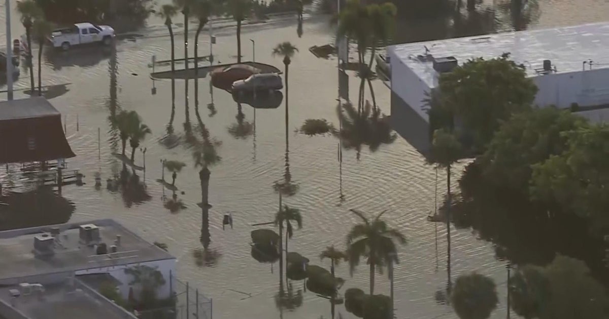 Life-threatening flooding in south Florida - CBS News