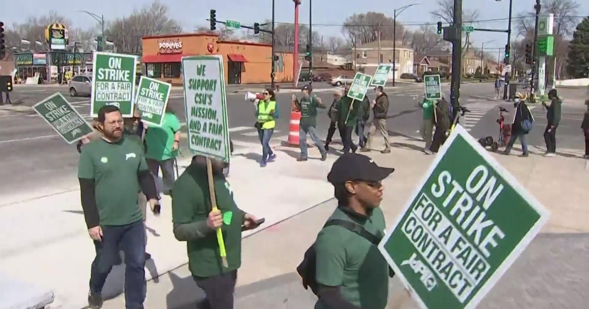 Chicago State University reaches 10th day of strike - CBS Chicago