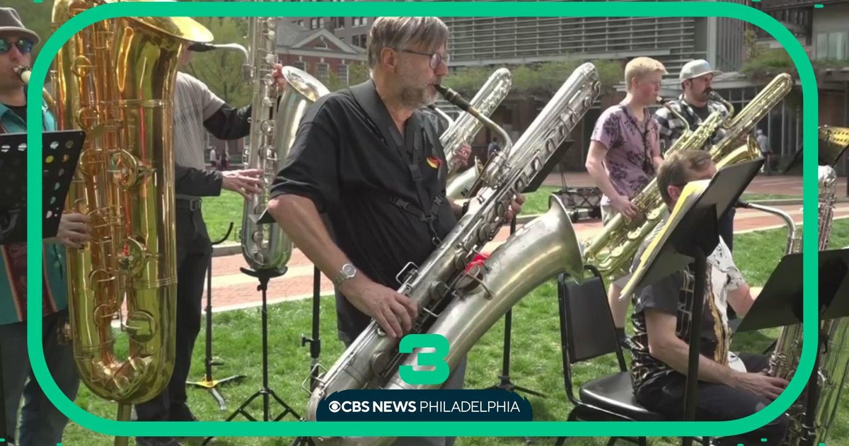 Band of brass instruments try to break a Guinness World Record - CBS ...