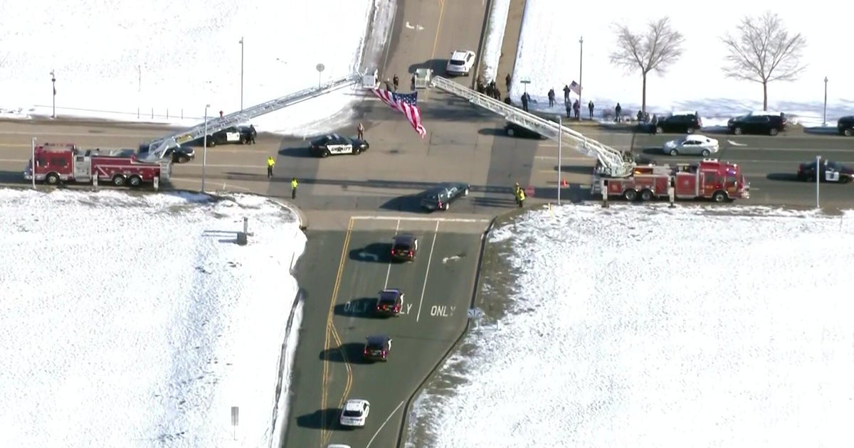 Procession brings Pope Co. Deputy Joshua Owen's body back home - CBS ...