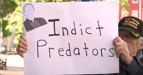 Sexual abuse survivors call for restart of cases tied to Baltimore Archdiocese - CBS Baltimore