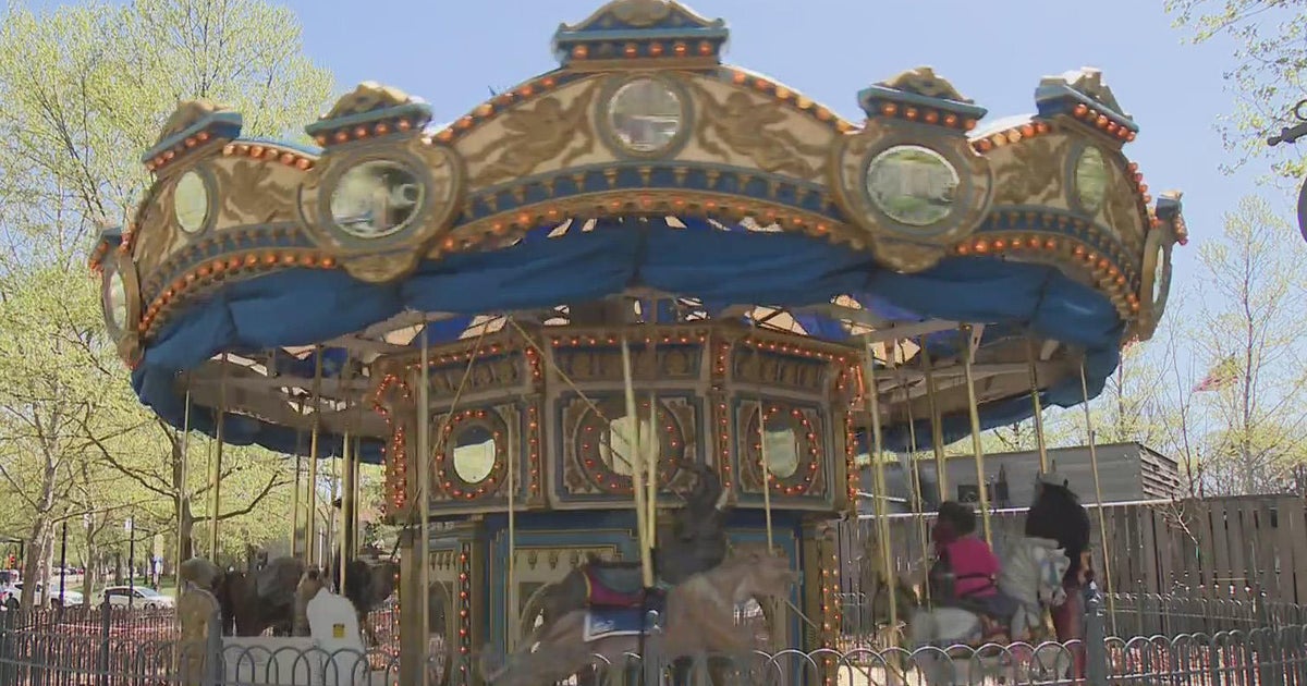 PNC Carousel in Schenley Plaza reopens for the season - CBS Pittsburgh