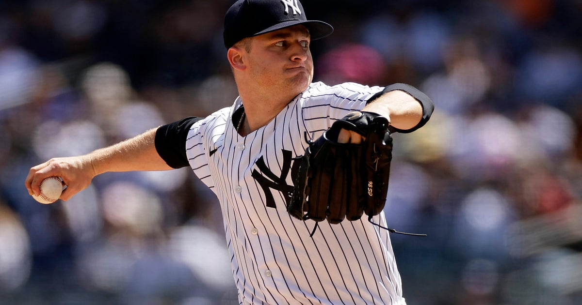 Blue Jays finally get to Clarke Schmidt, hand Yankees first series loss of the season - CBS New York