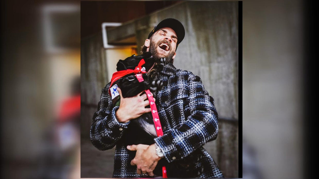 Meet the Phillies' new service dog "Major" - CBS Philadelphia