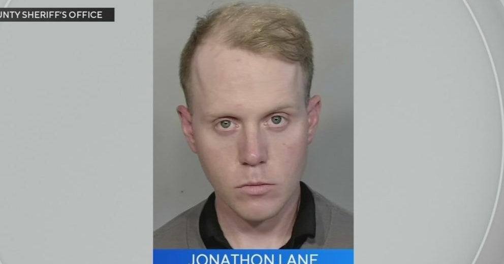 Monroe officials investigating after deputy arrested for DUI - CBS Miami