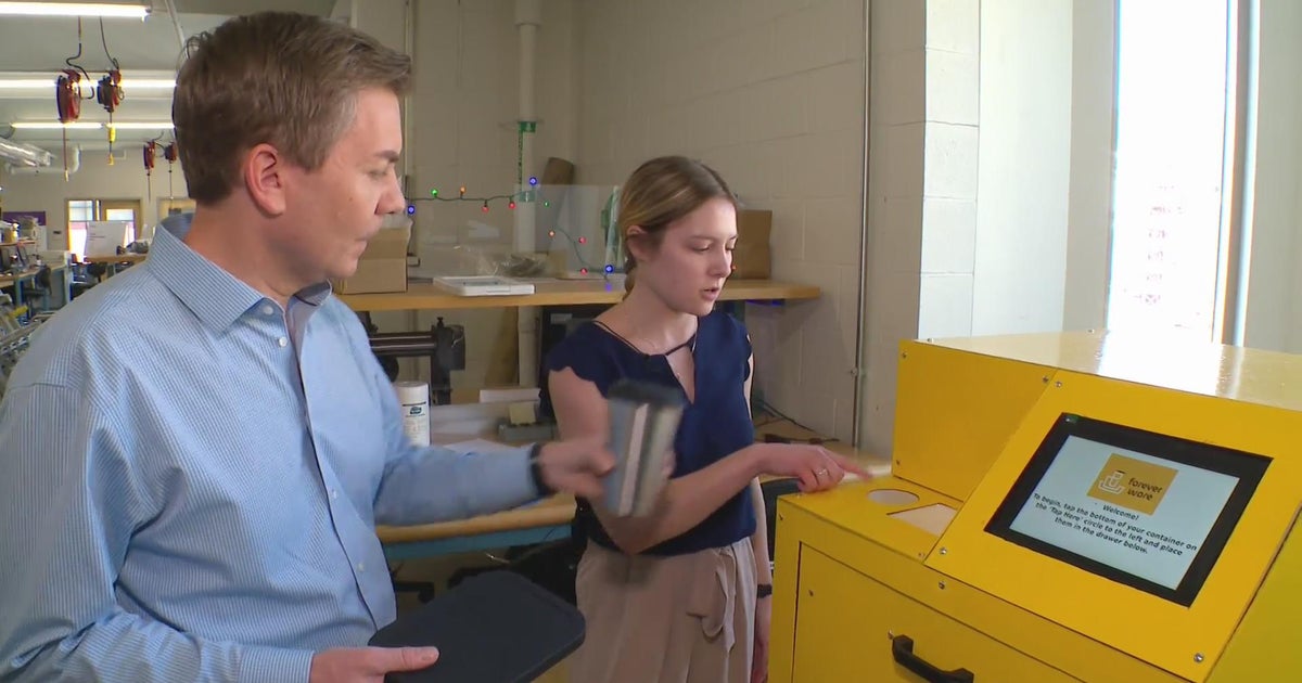 UST engineering students prep for Senior Design Show - CBS Minnesota