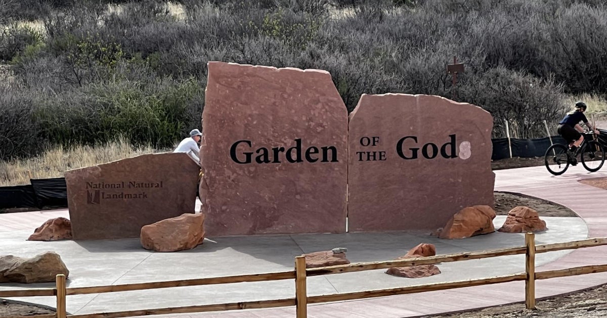 Garden of the Gods welcome sign vandalized - CBS Colorado