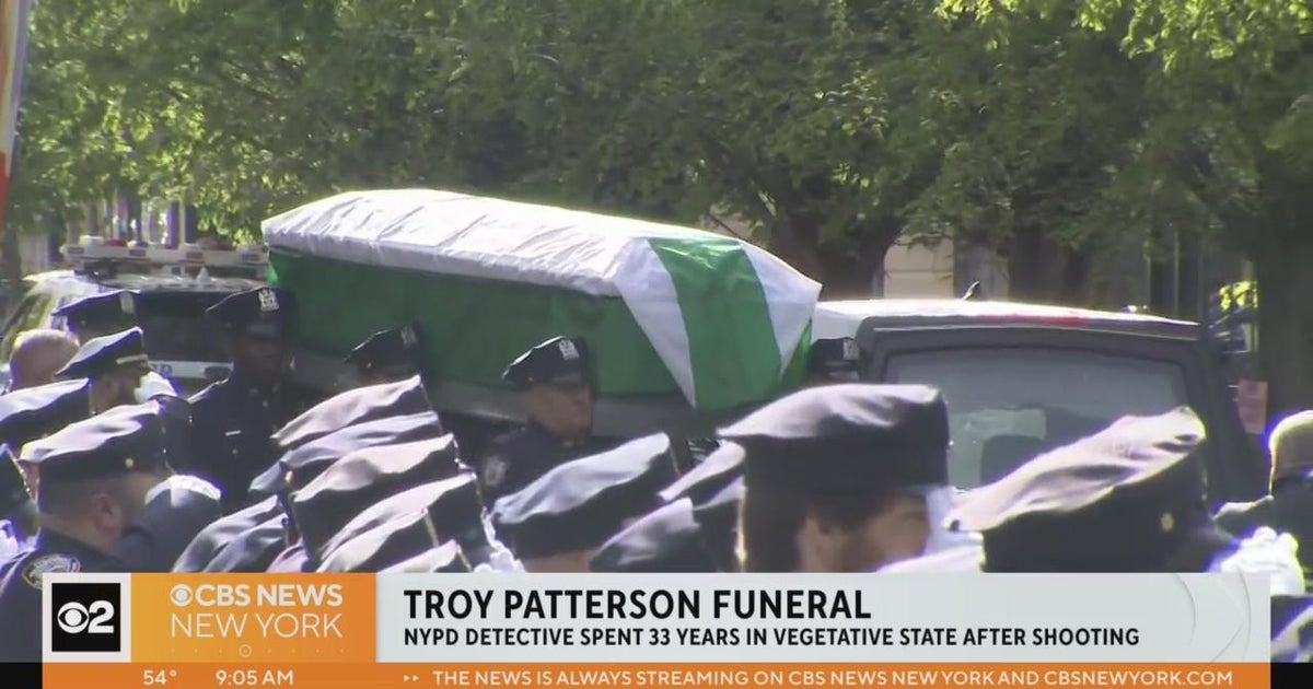 Funeral set to start for NYPD Det. Troy Patterson - CBS New York