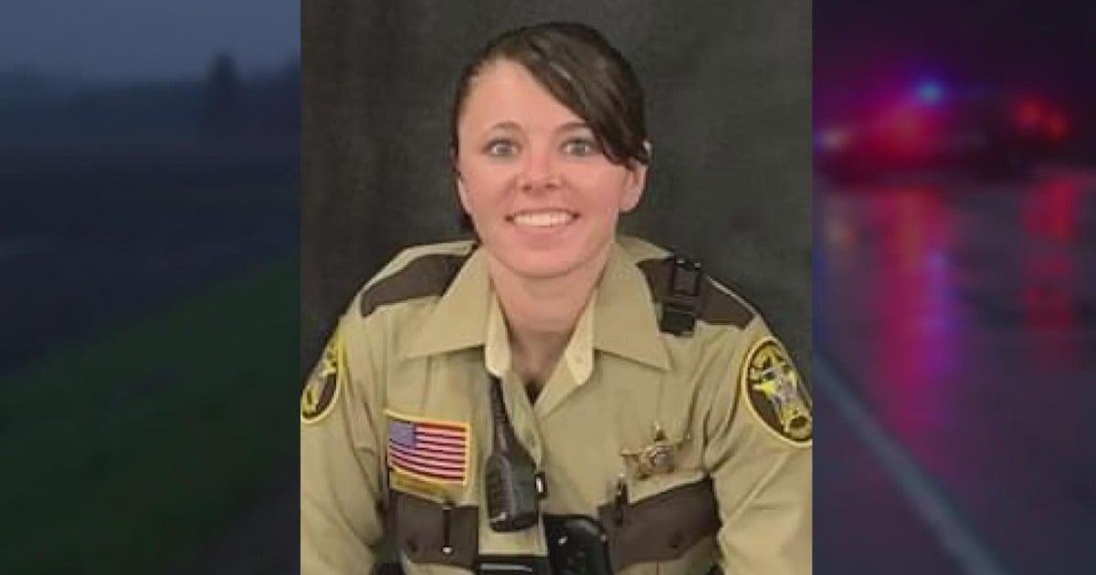 Wisconsin Deputy Kaitie Leising killed while asking driver to do field ...