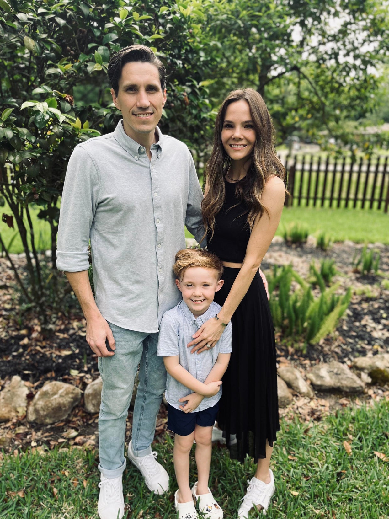 Among the injured at Gaylord Rockies was a father who shielded son from ...