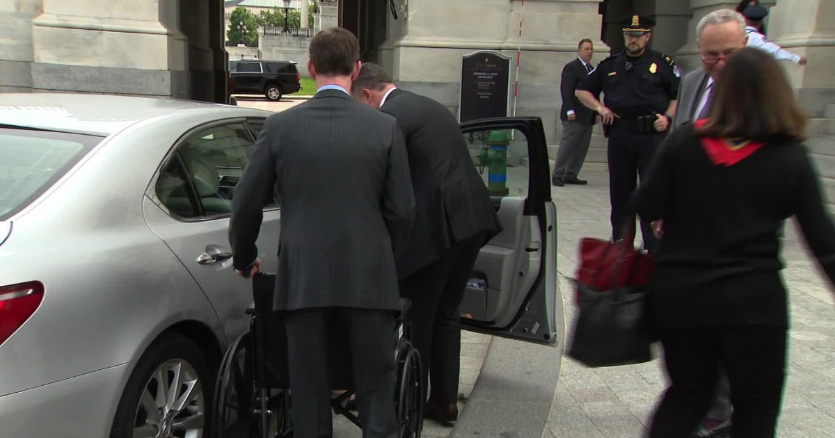 Ailing Feinstein returns to Senate after monthslong absence - CBS San ...