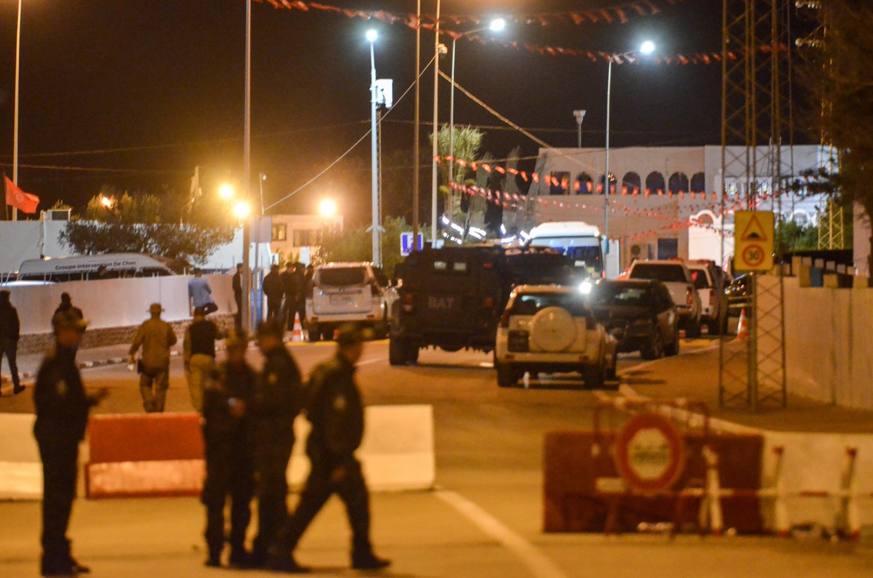 Tunisia synagogue shooting on Djerba island leaves 5 dead amid Jewish ...