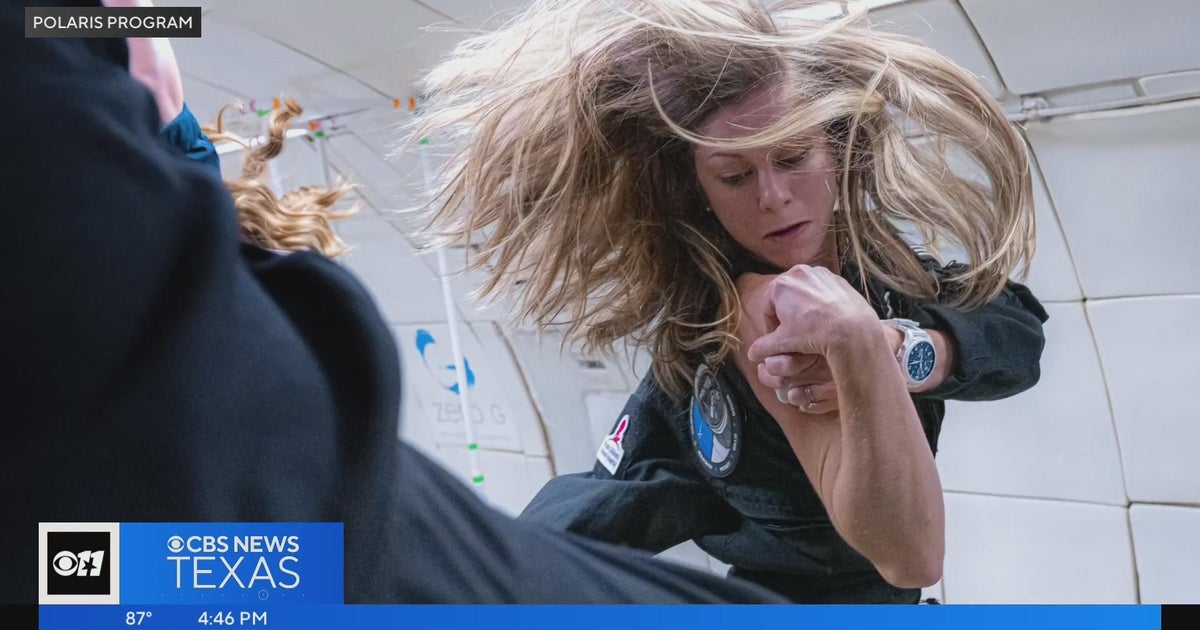 Mother's Day: Mom of 2 training for space mission - CBS Texas
