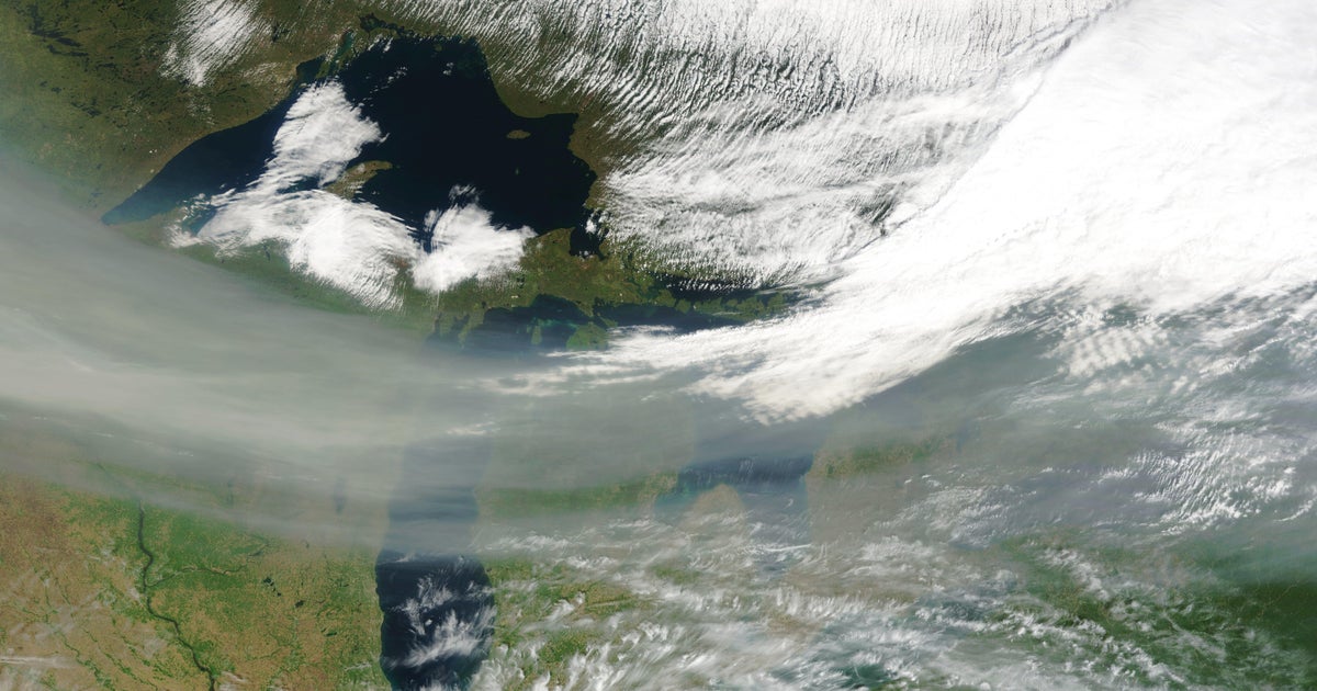 Wildfire smoke from Canada moving through Michigan skies - CBS Detroit