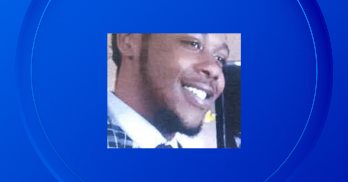 Detroit police search for missing 18-year-old man - CBS Detroit