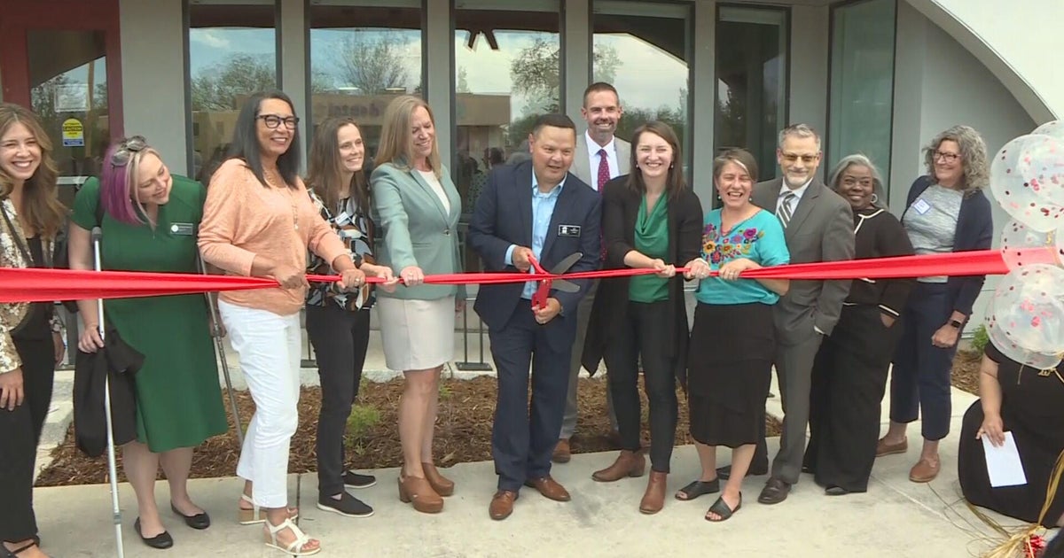 72 supportive housing units open for Denver residents in need - CBS ...
