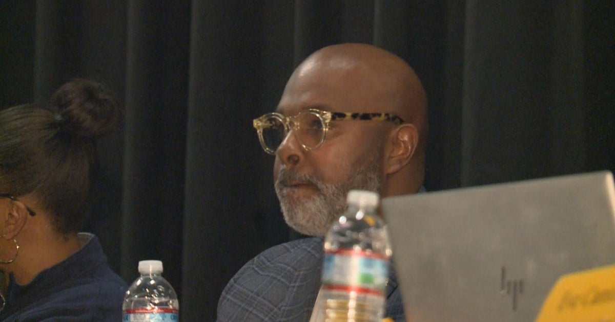 With Dearborn Heights superintendent suspended, union plans vote of ...