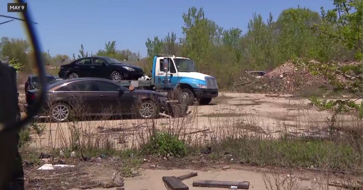 Owner of illegal tow lot appears to have been shut down before - CBS ...