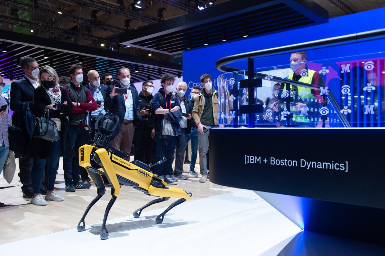 Los Angeles approves $278,000 robot police dog despite "grave concerns ...