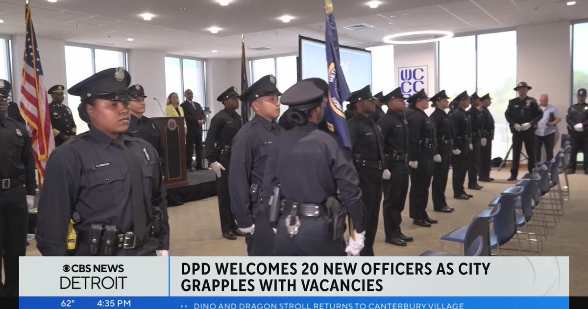 DPD welcomes 20 new officers at city grapples with vacancies - CBS Detroit