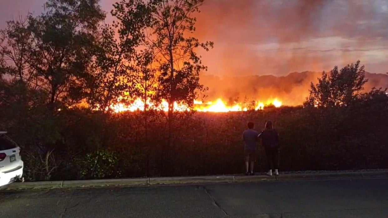 Grass fire burns in Minnetonka - CBS Minnesota