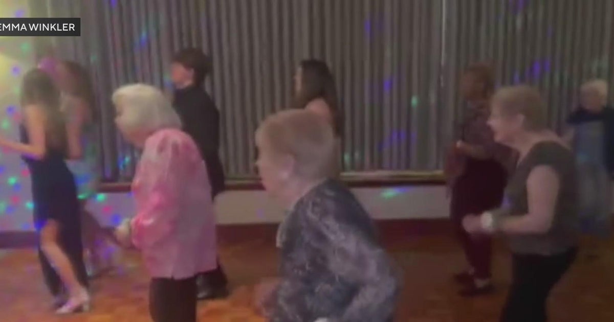 Two Oakland Catholic seniors throw prom for residents of Longwood ...